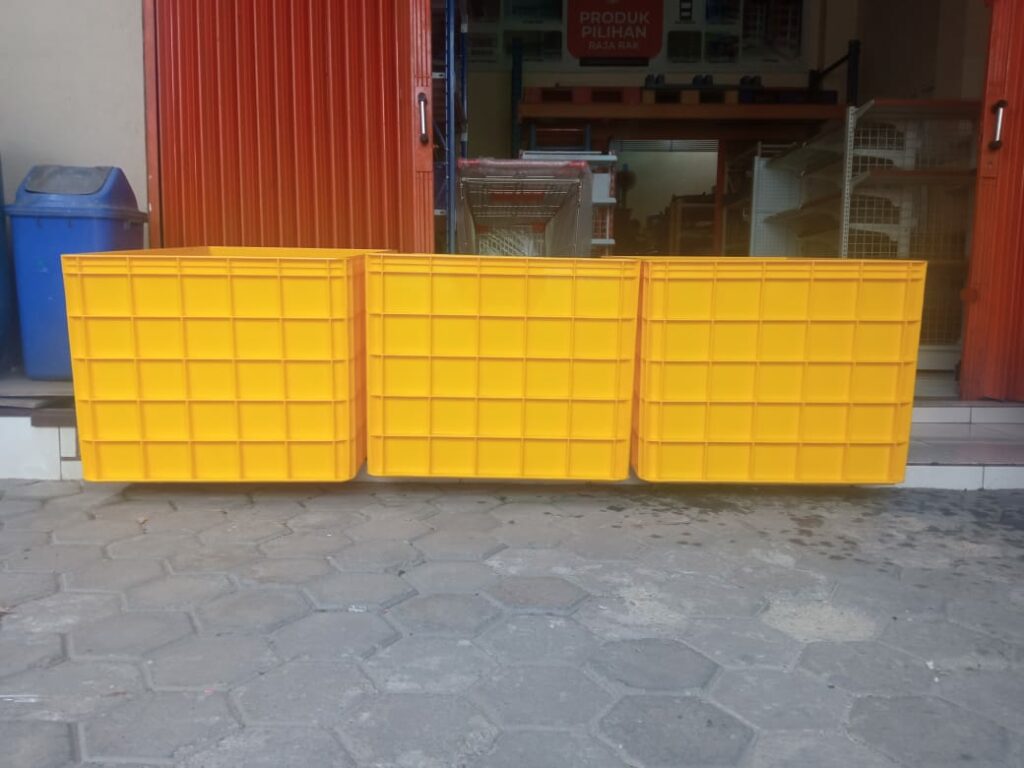 Container Box Besar Plastik Industri Rabbit Tipe 7099