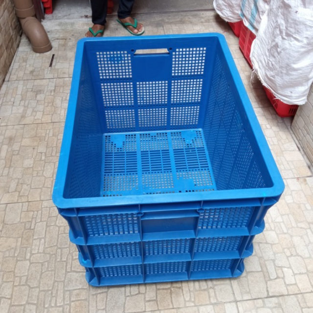 CONTAINER BOX PLASTIK KERANJANG KONTAINER INDUSTRI SERBAGUNA