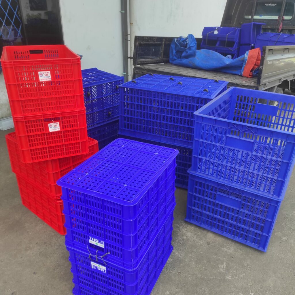 CONTAINER BOX PLASTIK KERANJANG KONTAINER INDUSTRI SERBAGUNA
