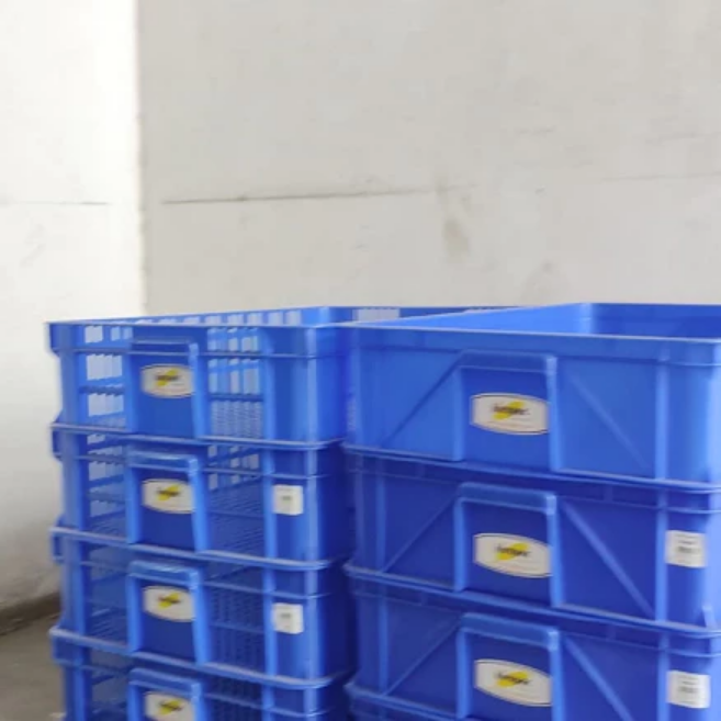CONTAINER BOX INDUSTRI PLASTIK 28 LITER KIRAPAC 7252 PLS